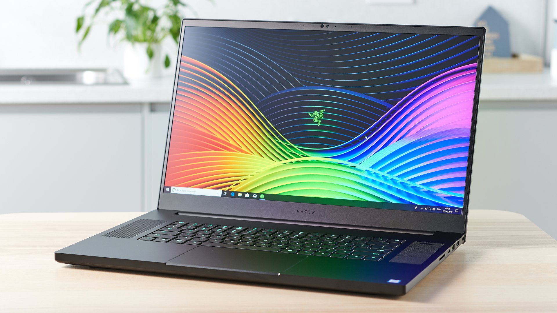 El nuevo Razer Blade Pro entra en 4K a 120Hz, pero no esperes jugar a ...